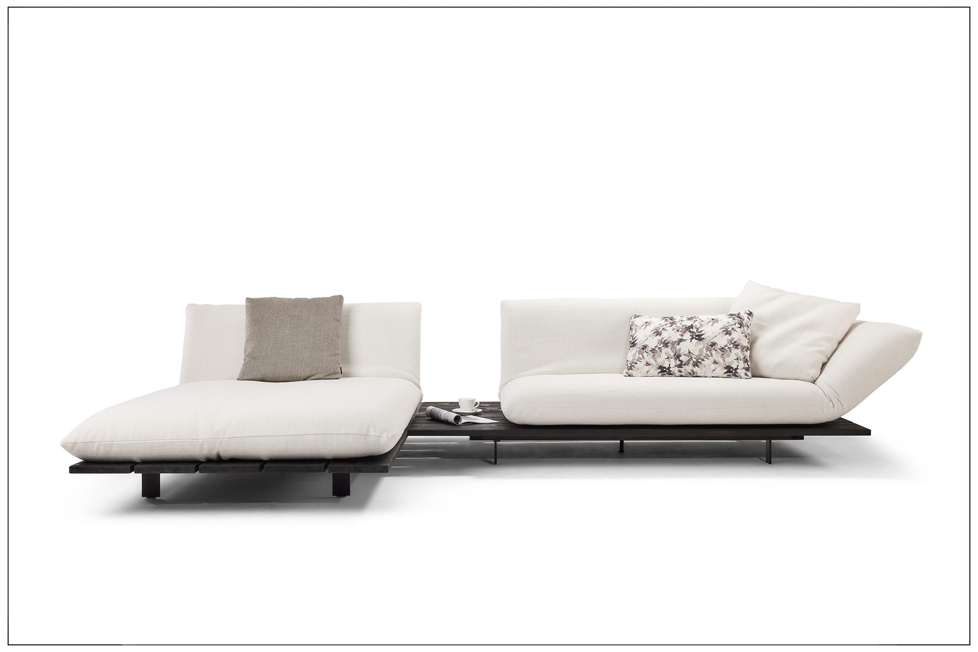 Bullfrog Design - Akito Outdoor